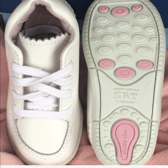Stride Rite | Shoes | Beautiful New Stride Rite First Walker For Her ...